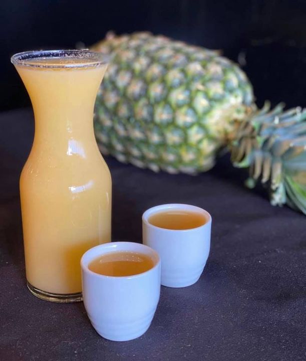 Pineapple Sake? YES! | Downtown Campbell